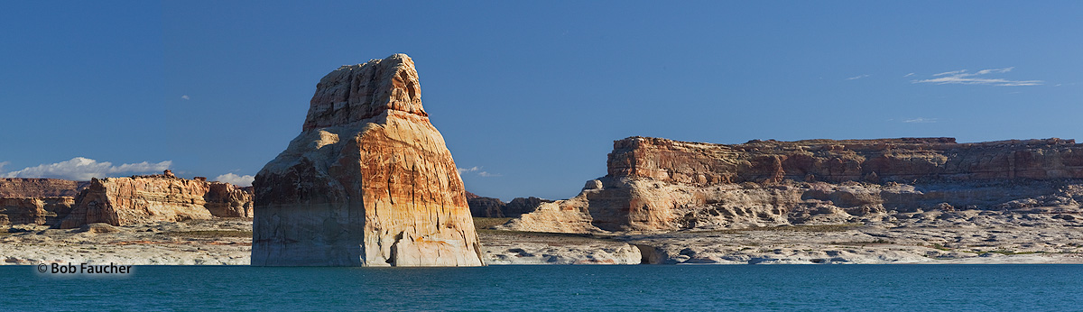 Lone Rock | Lone Rock Beach | Robert Faucher Photography